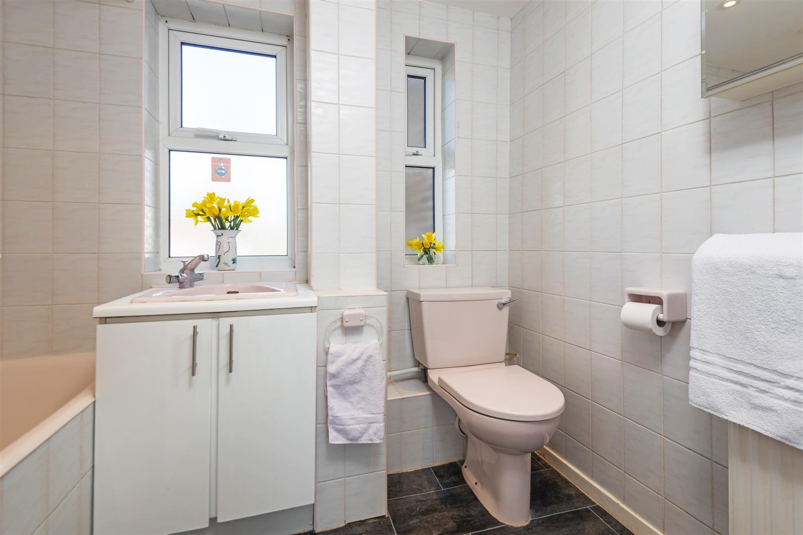 Temple Fortune Lane, London - Absolute Property